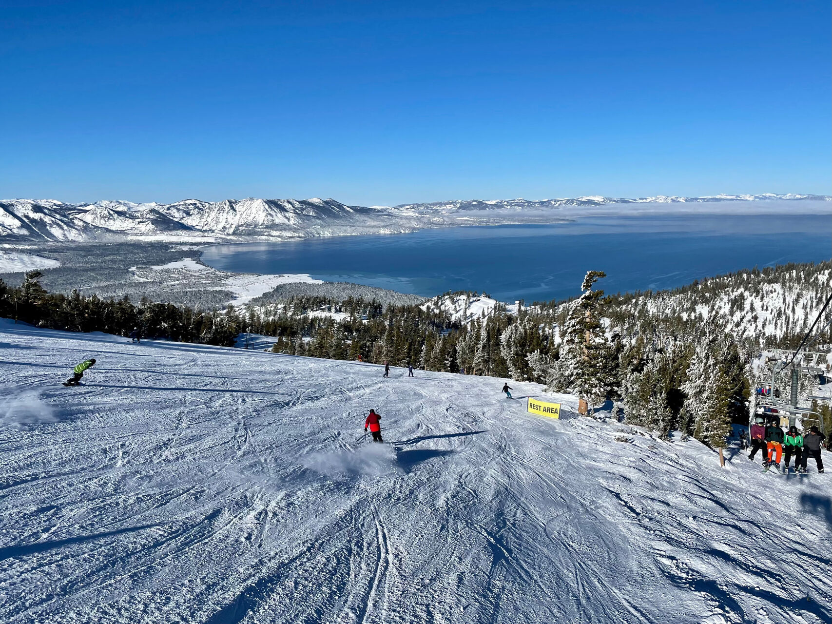 Top Beginner-Friendly Ski Resorts in Lake Tahoe | Jetsetter Guide